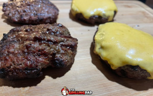 Hamburger Temperature Guide for Grilling (Free Temp Chart!) - The ...