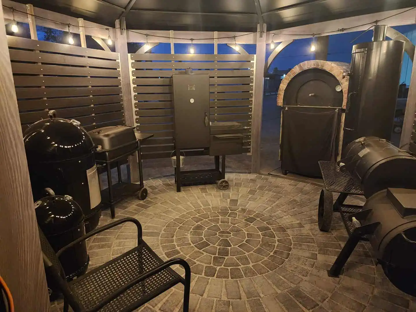 10 Amazing Backyard BBQ Shacks - The Grilling Dad