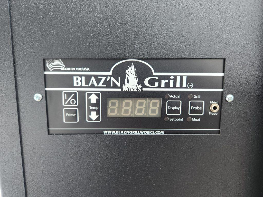 Blaz'n Grill Works Grid Iron Pellet Grill - Hands-on Review - The ...