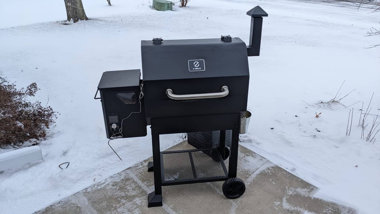 Z Grills Smoke Beast 10502B - The Grilling Dad